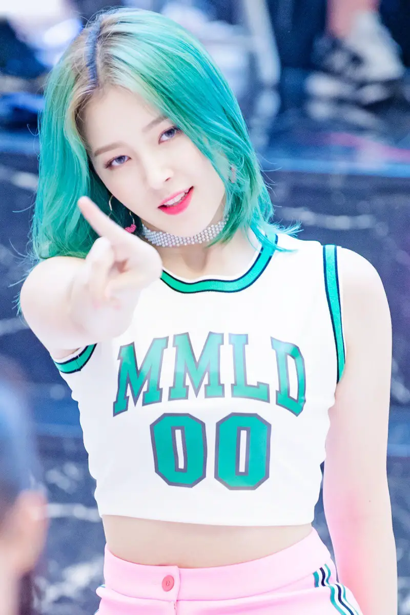 Los Mejores Looks de Cabello Azul Turquesa - ChibiChai