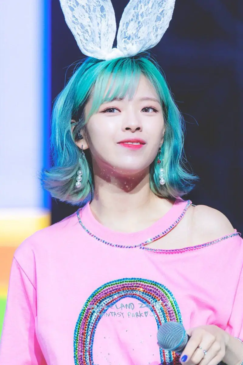 Los Mejores Looks de Cabello Azul Turquesa - ChibiChai